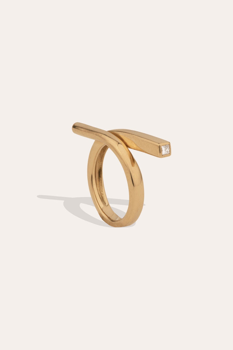 Flight - 18 Carat Yellow Gold and Diamond Ring | Completedworks