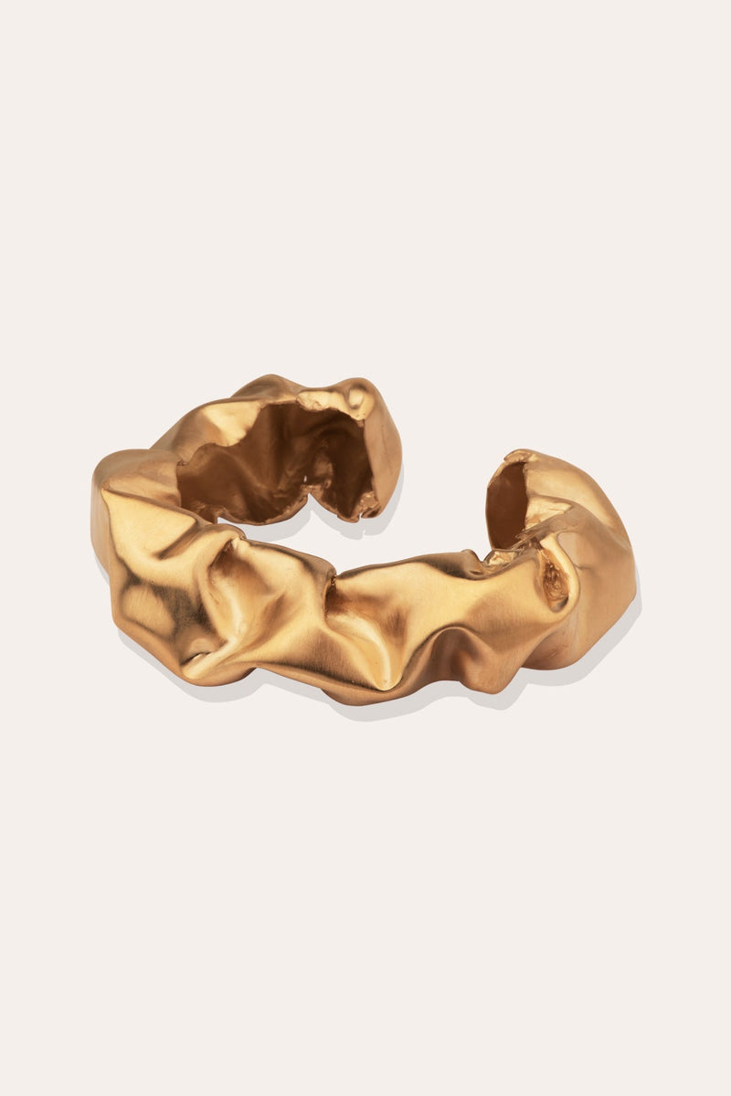 Scrunch - Gold Plated Cuff | Completedworks