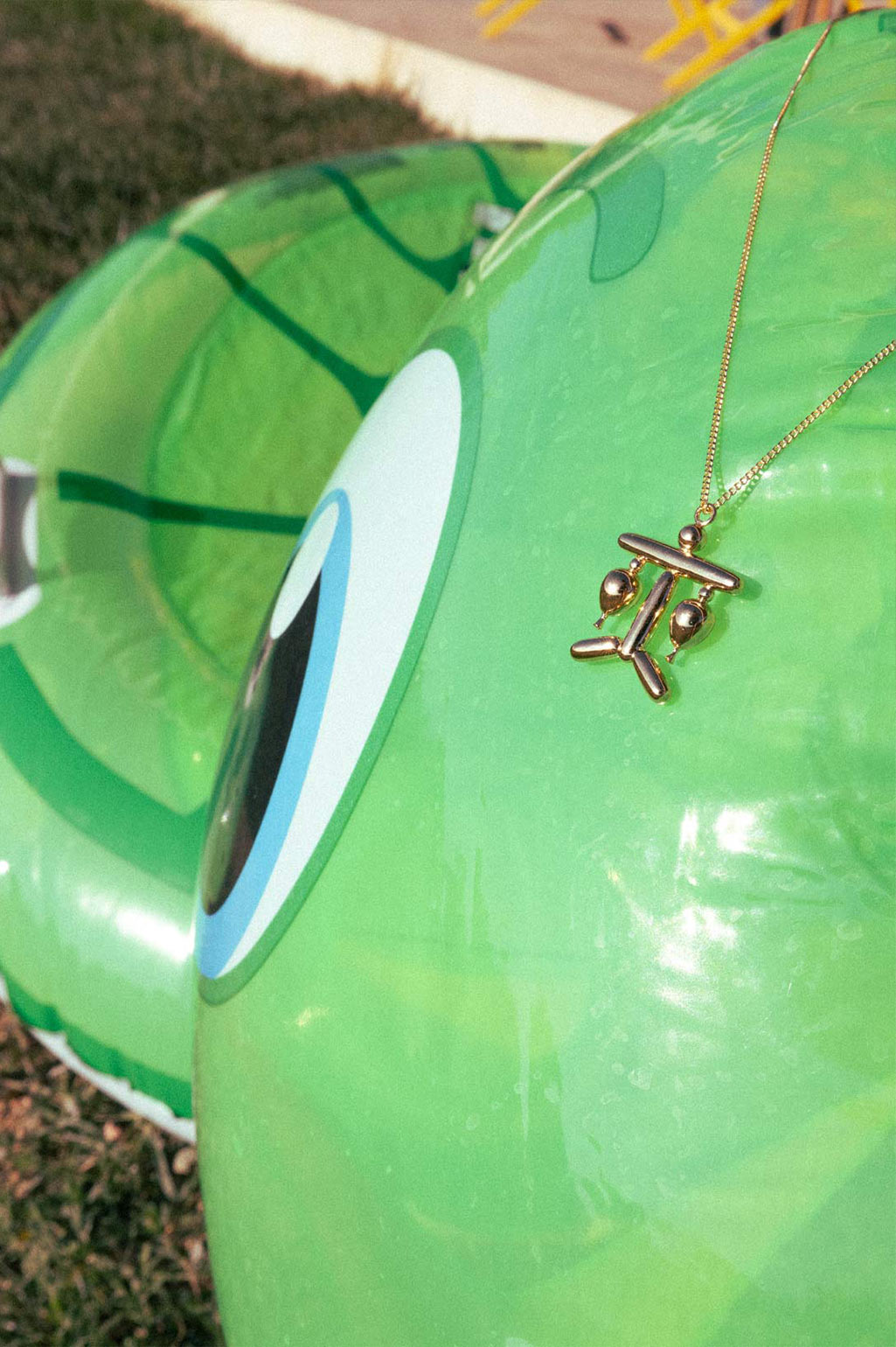 Classicworks™ Aquarius Zodiac Balloon - Platinum Plated Pendant ...